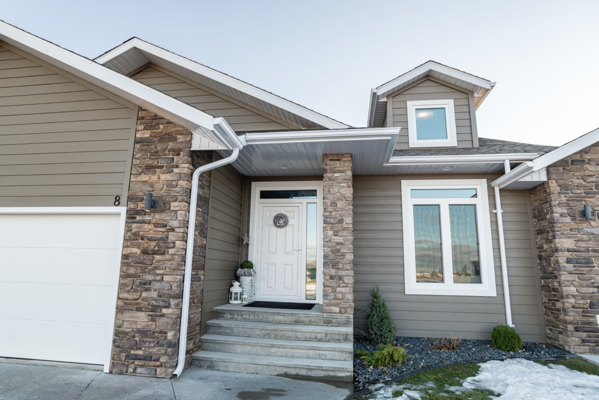 Minnewasta Home — Access Window and Door